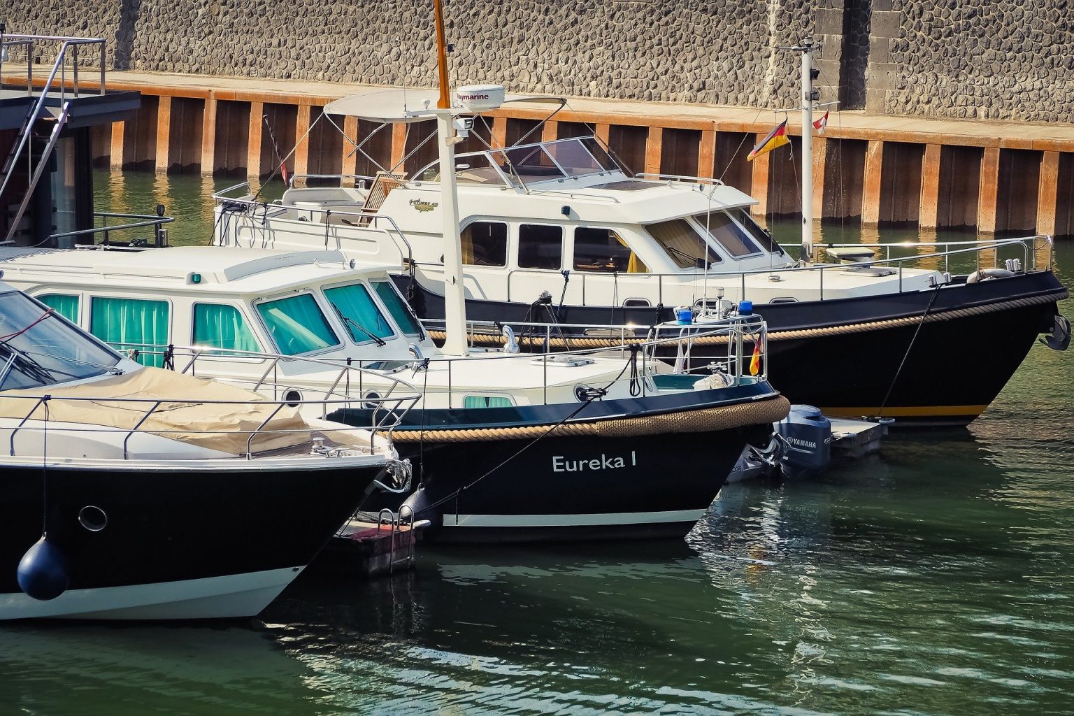 Types of Recreational Boats – Boating Articles Your Boating Guide